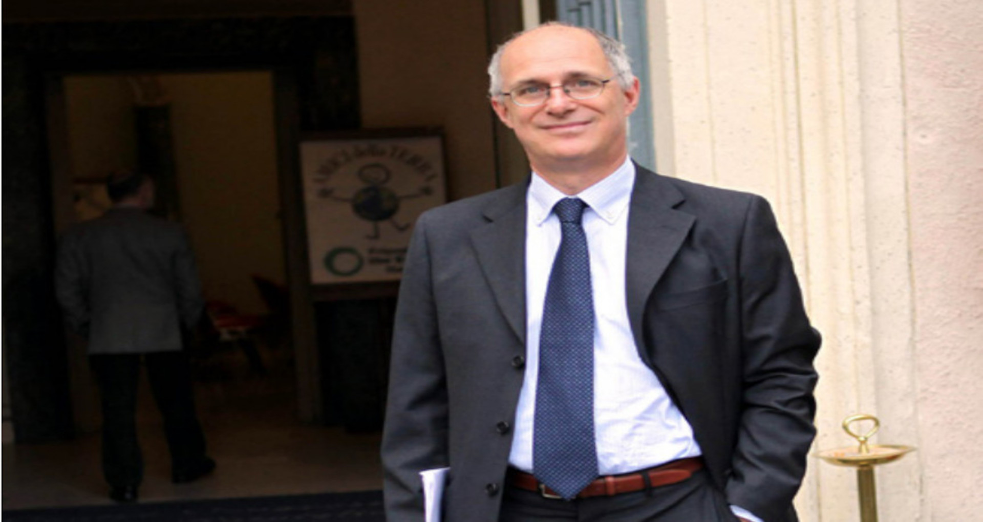 Lo sviluppo del sistema elettrico ed energetico Il contributo di 30 ...
